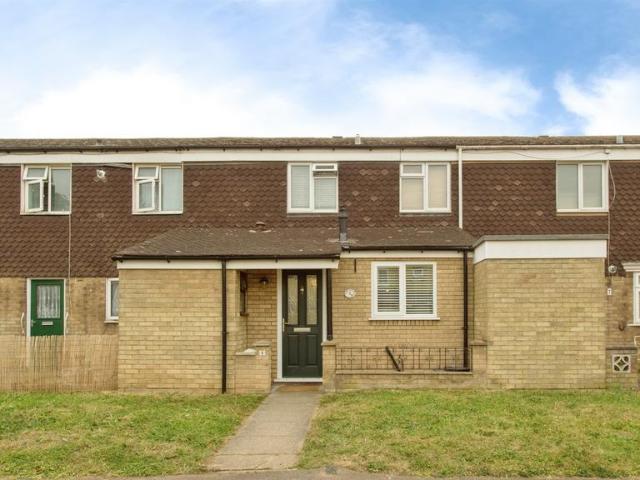 4 bedroom terraced house for sale