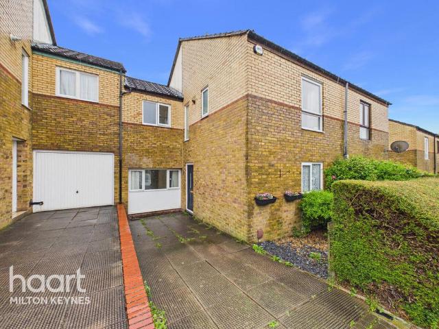 4 bedroom terraced house for sale