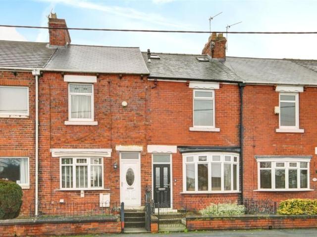 4 bedroom terraced house for sale