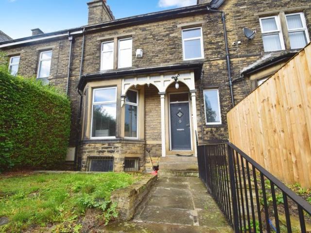 4 bedroom terraced house for sale