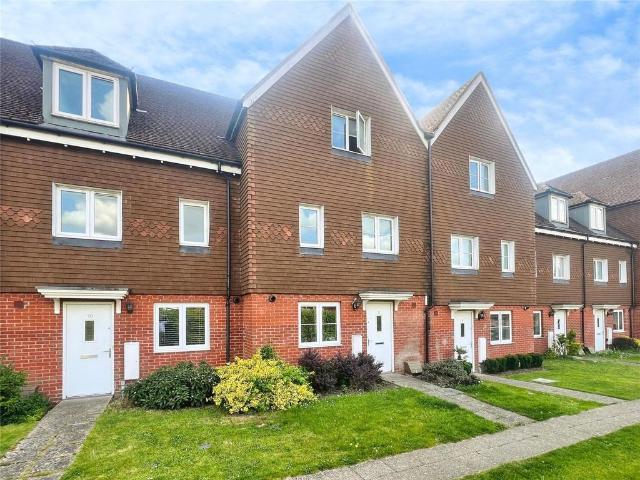 4 bedroom terraced house for sale