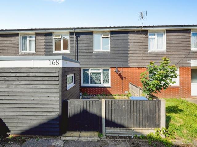 4 bedroom terraced house for sale