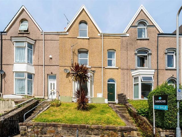 4 bedroom terraced house for sale
