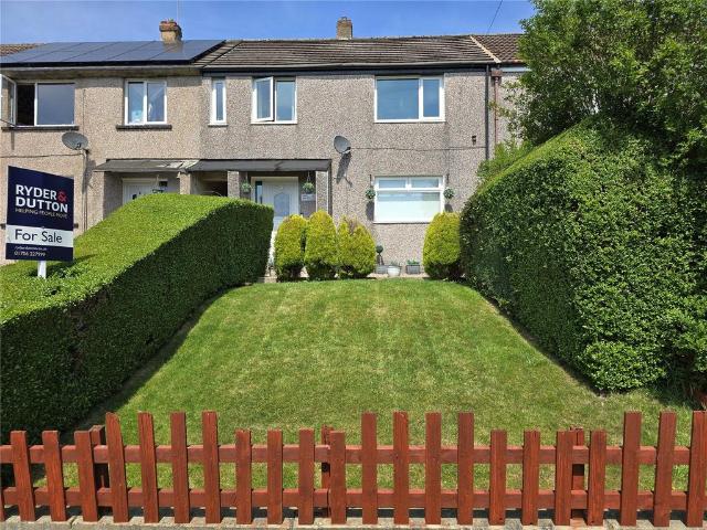 4 bedroom terraced house for sale