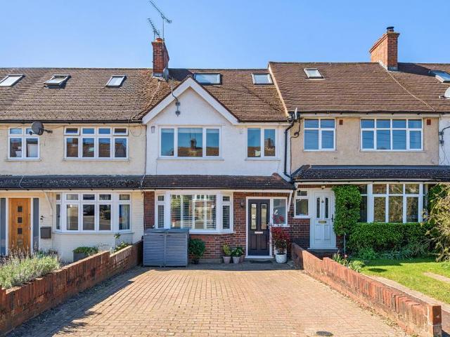 4 bedroom terraced house for sale