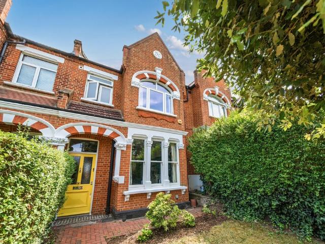 4 bedroom terraced house for sale