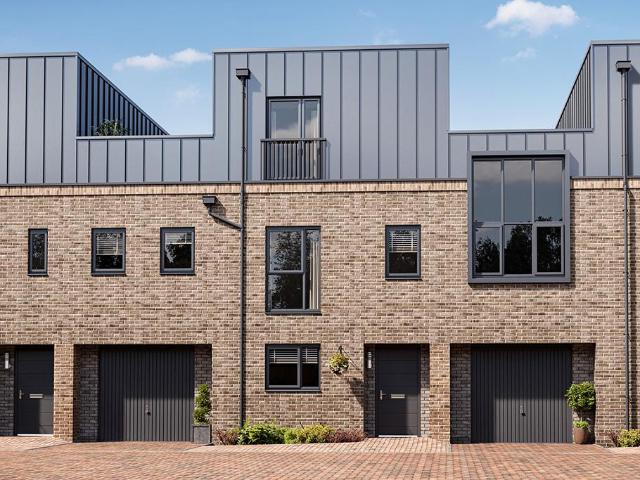 4 bedroom terraced house for sale