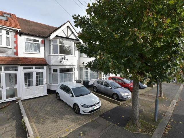 4 bedroom terraced house for sale