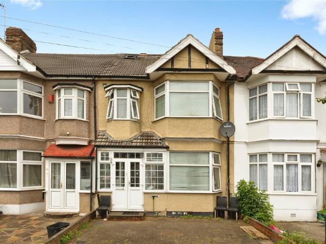 4 bedroom terraced house for sale