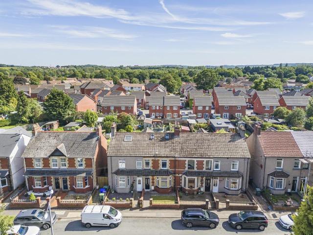 4 bedroom terraced house for sale