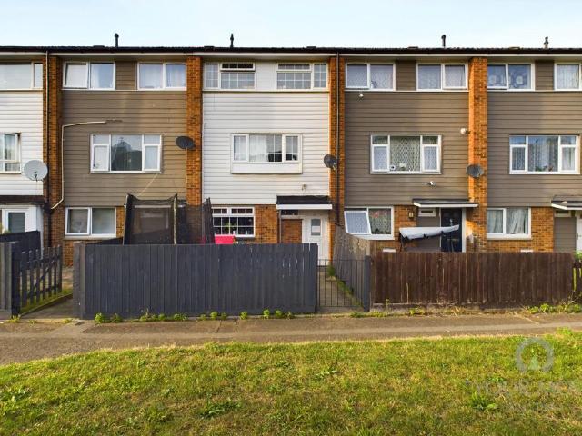 4 bedroom terraced house for sale