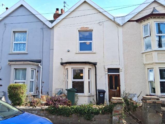 4 bedroom terraced house for sale