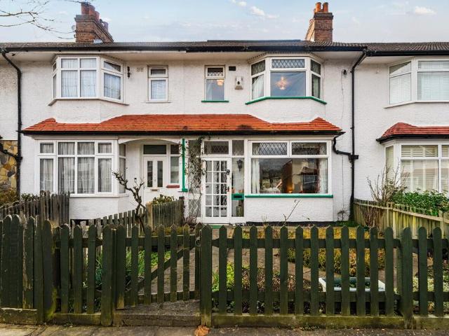 4 bedroom terraced house for sale