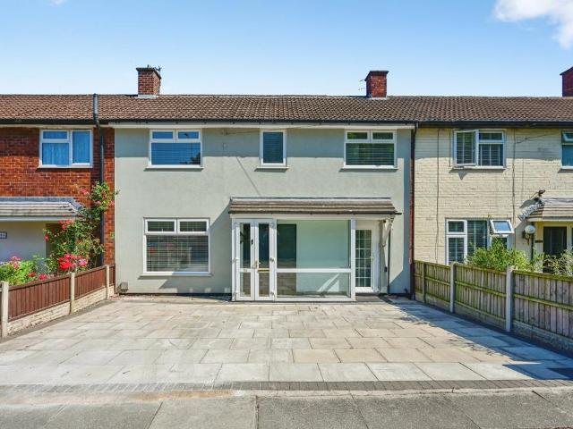 4 bedroom terraced house for sale