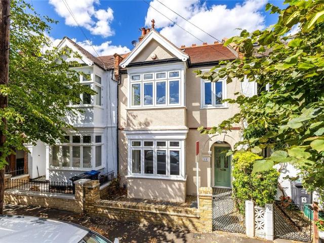 4 bedroom terraced house for sale