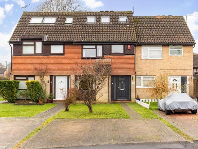 4 bedroom terraced house for sale