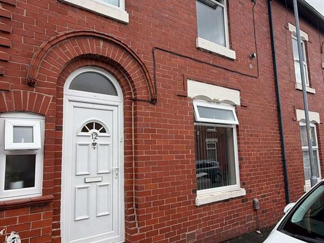 4 bedroom terraced house for sale