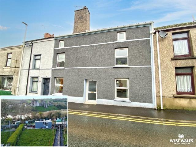 4 bedroom terraced house for sale