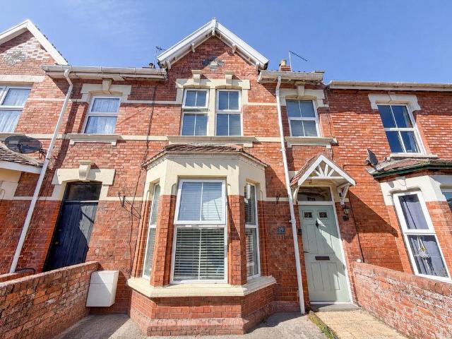 4 bedroom terraced house for sale