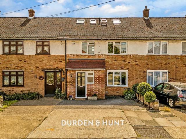 4 bedroom terraced house for sale