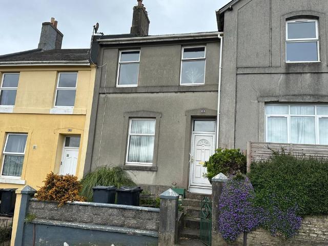 4 bedroom terraced house for sale