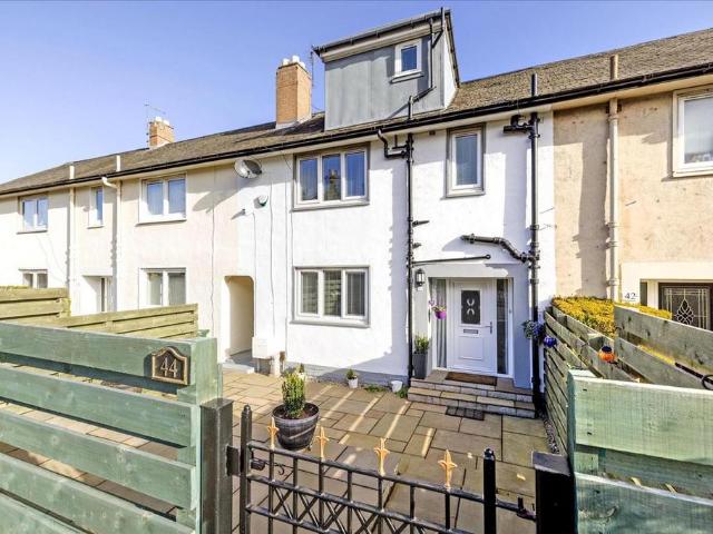 4 bedroom terraced house for sale