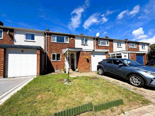 4 bedroom terraced house for sale
