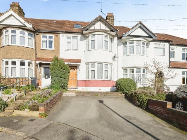 4 bedroom terraced house for sale