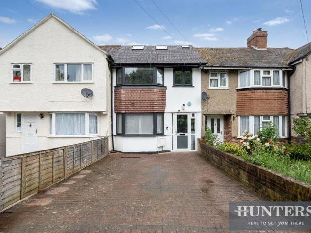 4 bedroom terraced house for sale