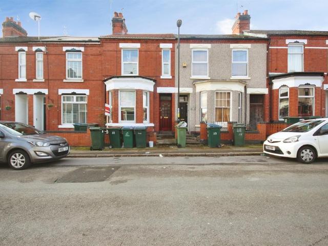 4 bedroom terraced house for sale