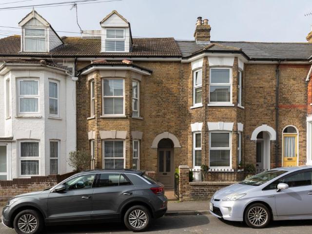 4 bedroom terraced house for sale
