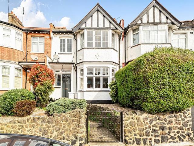 4 bedroom terraced house for sale