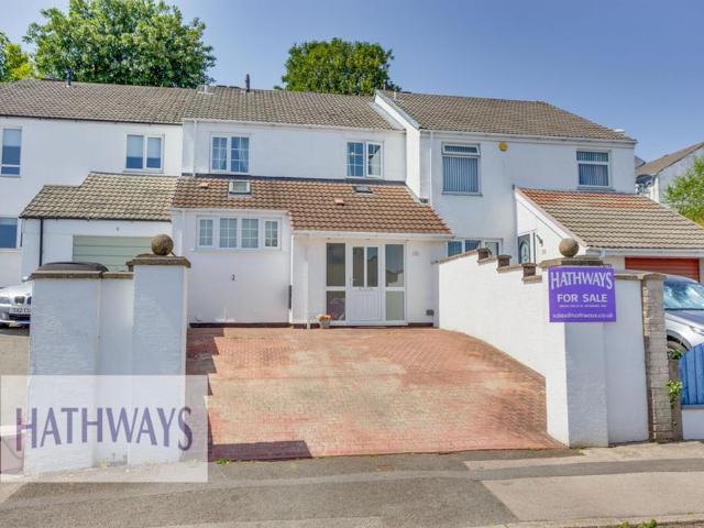 4 bedroom terraced house for sale
