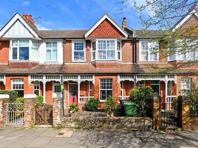 4 bedroom terraced house for sale
