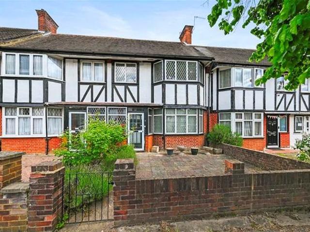 4 bedroom terraced house for sale