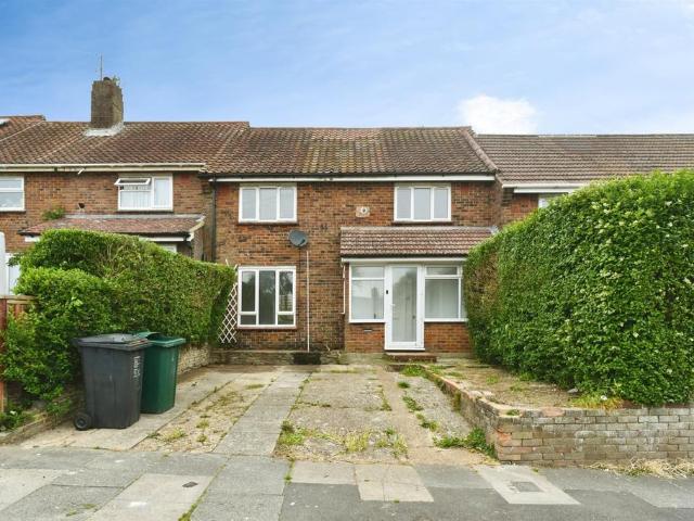 4 bedroom terraced house for sale