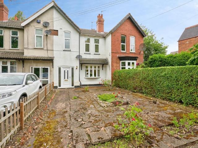 4 bedroom terraced house for sale