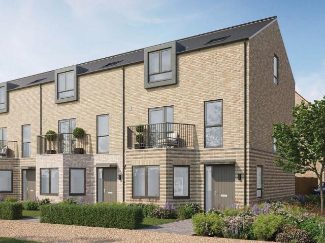 4 bedroom terraced house for sale