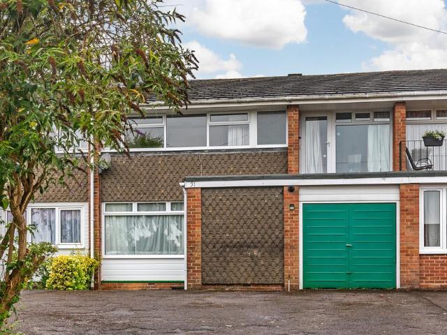 4 bedroom terraced house for sale