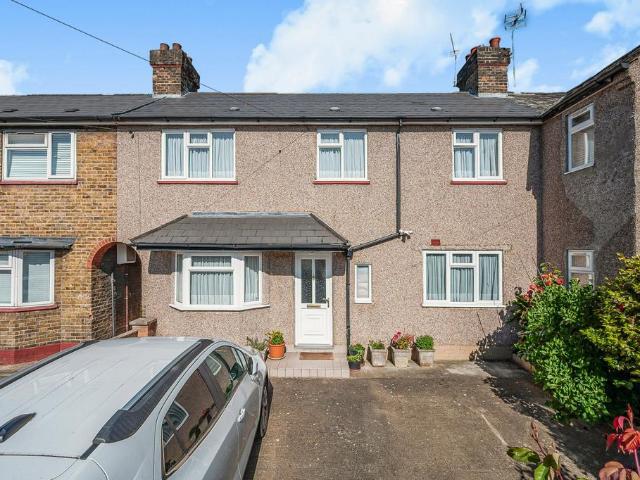 4 bedroom terraced house for sale