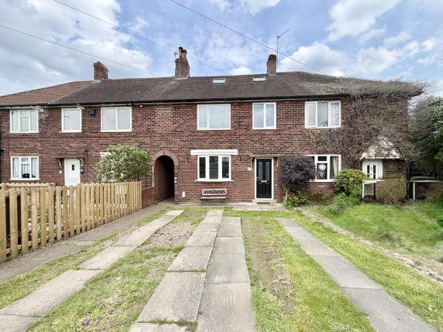 4 bedroom terraced house for sale