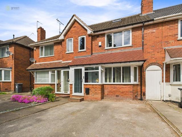 4 bedroom terraced house for sale