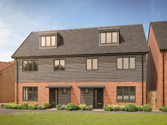 4 bedroom terraced house for sale