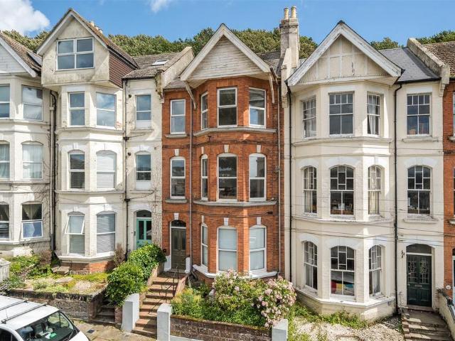 4 bedroom terraced house for sale