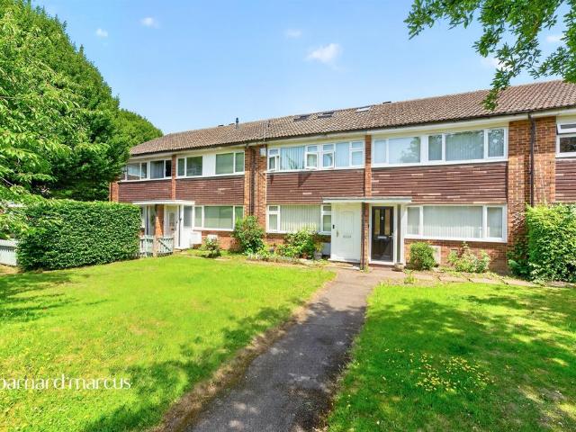 4 bedroom terraced house for sale