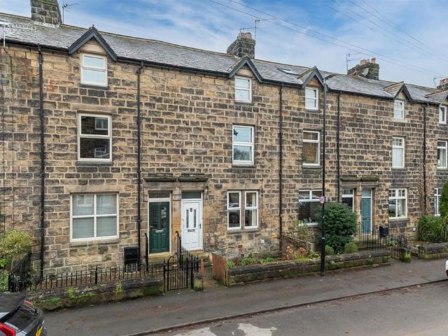 4 bedroom terraced house for sale