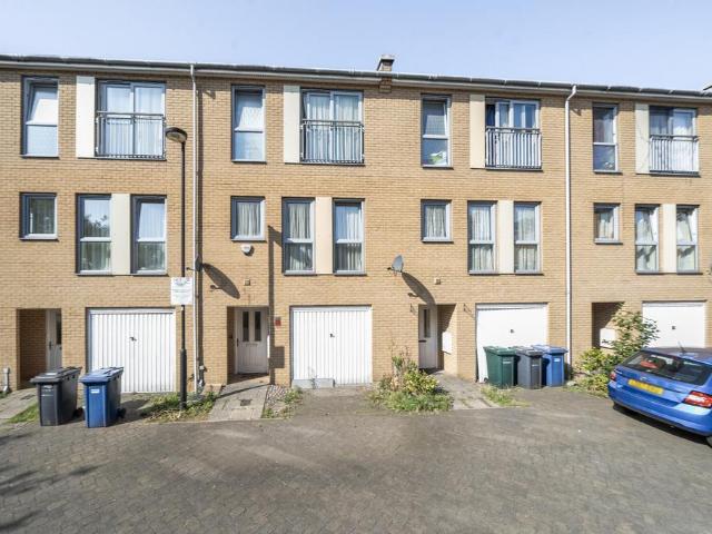 4 bedroom townhouse for sale