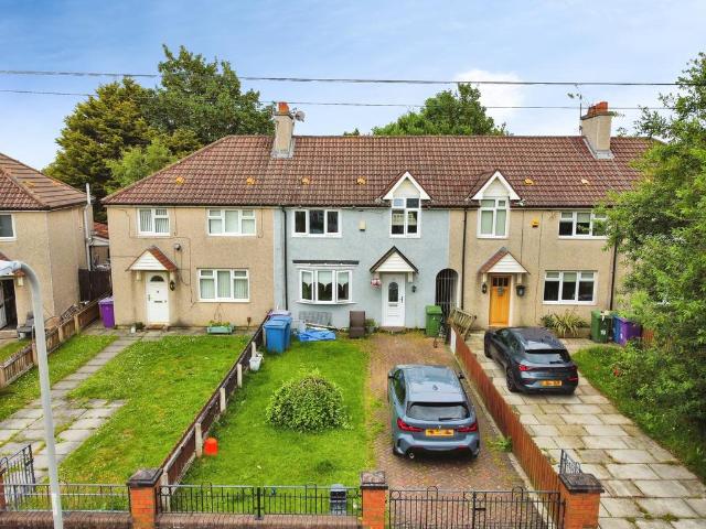 4 bedroom terraced house for sale