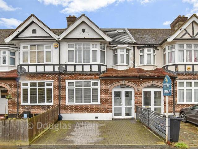 4 bedroom terraced house for sale