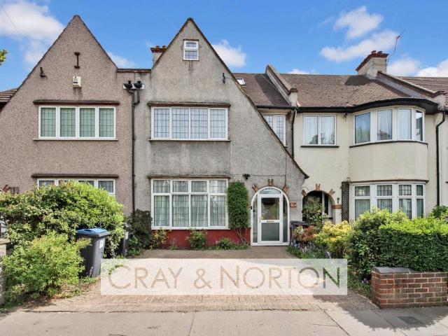 4 bedroom terraced house for sale